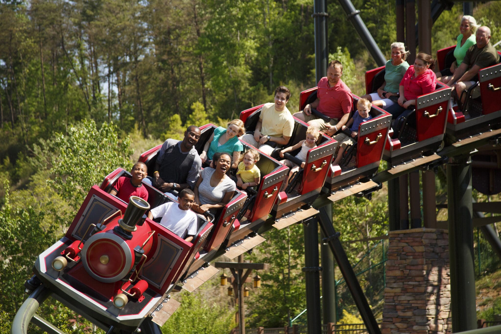 WE FOUND the CHEAPEST Dollywood Discount Tickets - Explore Tennessee ...